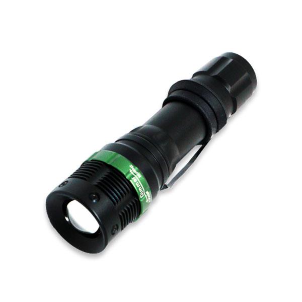 Best Flashlights For Electricians | Rack-A-Tiers Since 1995