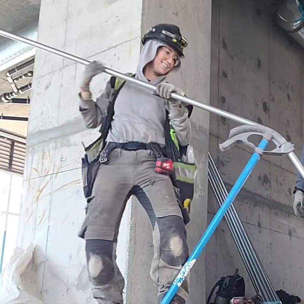 E-Z Roll Wire Rack - Rack-A-Tiers Since 1995